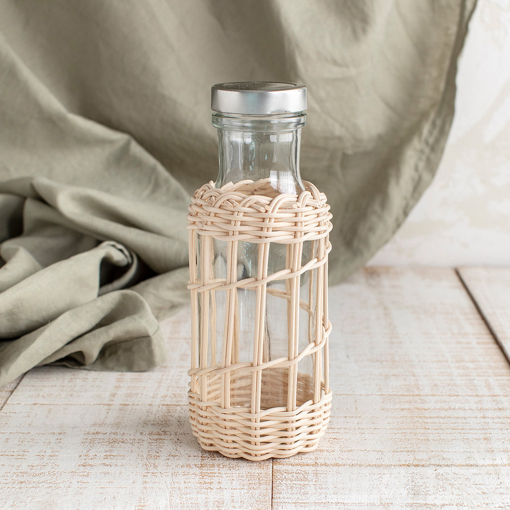 Rattan Lined Bottle Screw Cap – REAL FABRICA